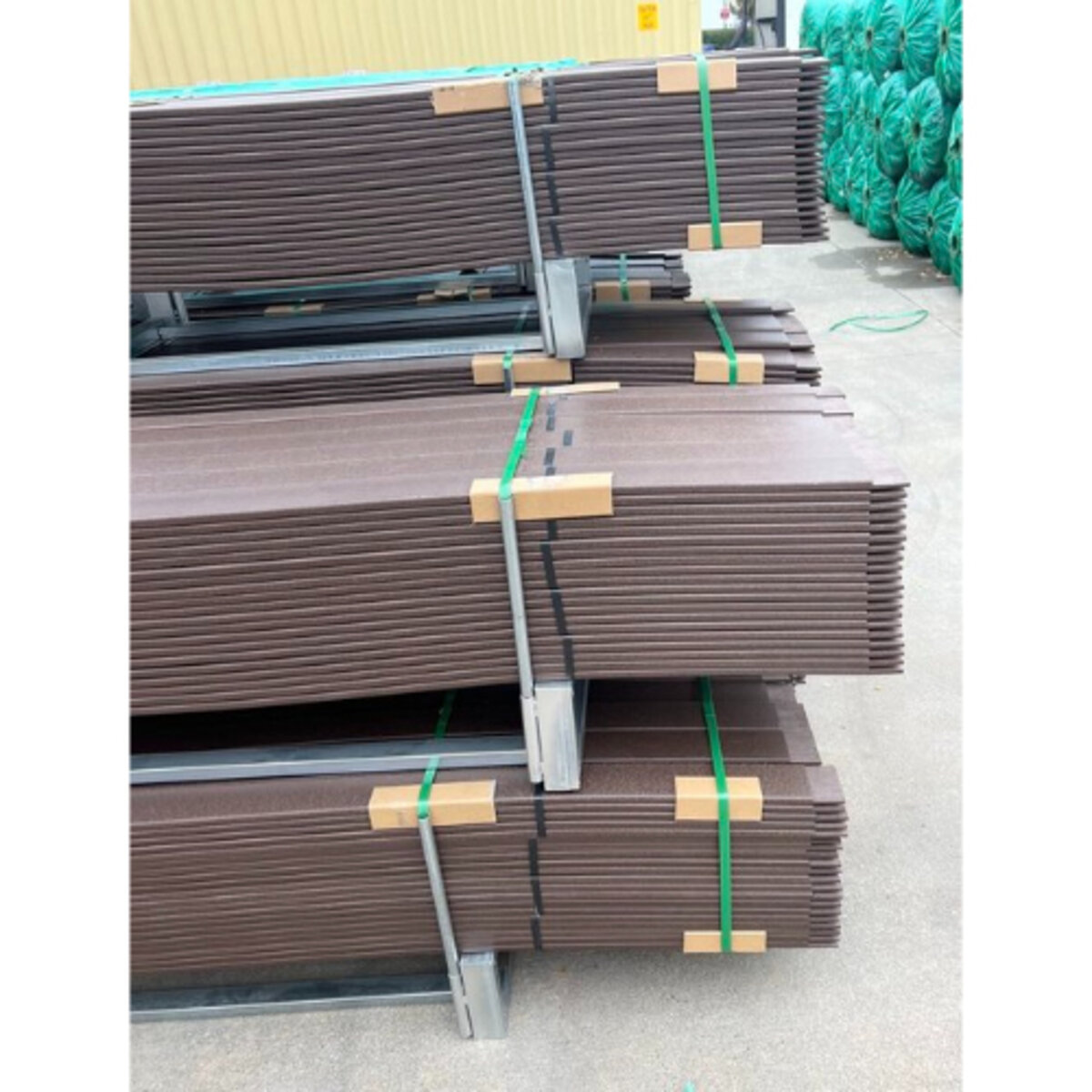 CDOW Bend-It-Board Brown 1 in. x 4 in. x 20 ft | SiteOne US