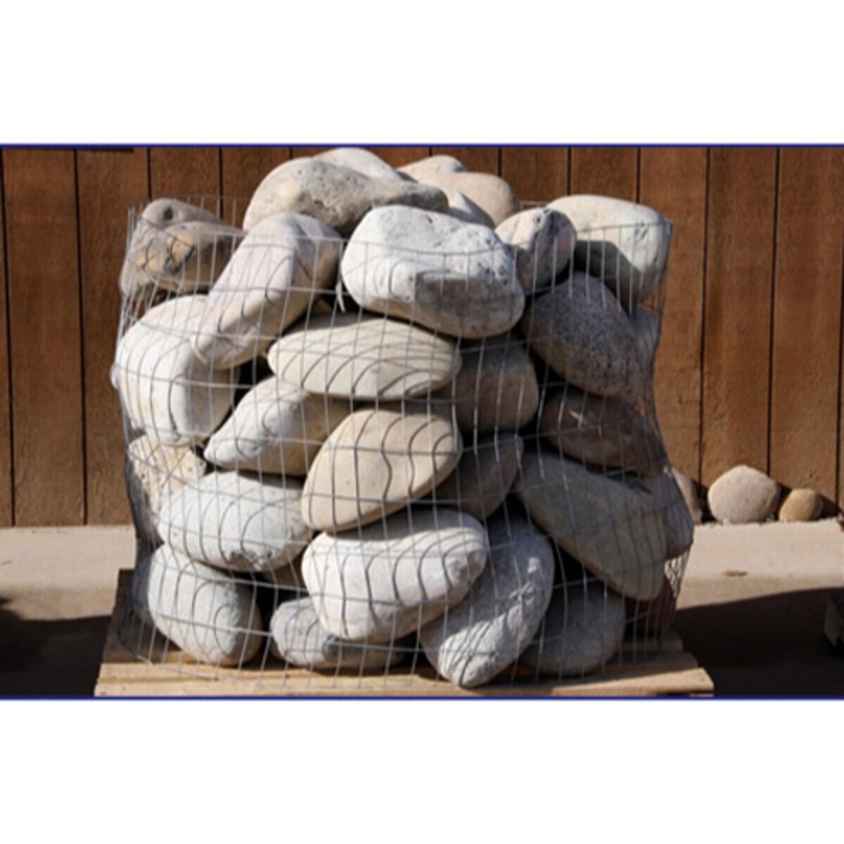 Palletized Kewanee Cobbles 12 - 18 in | SiteOne US
