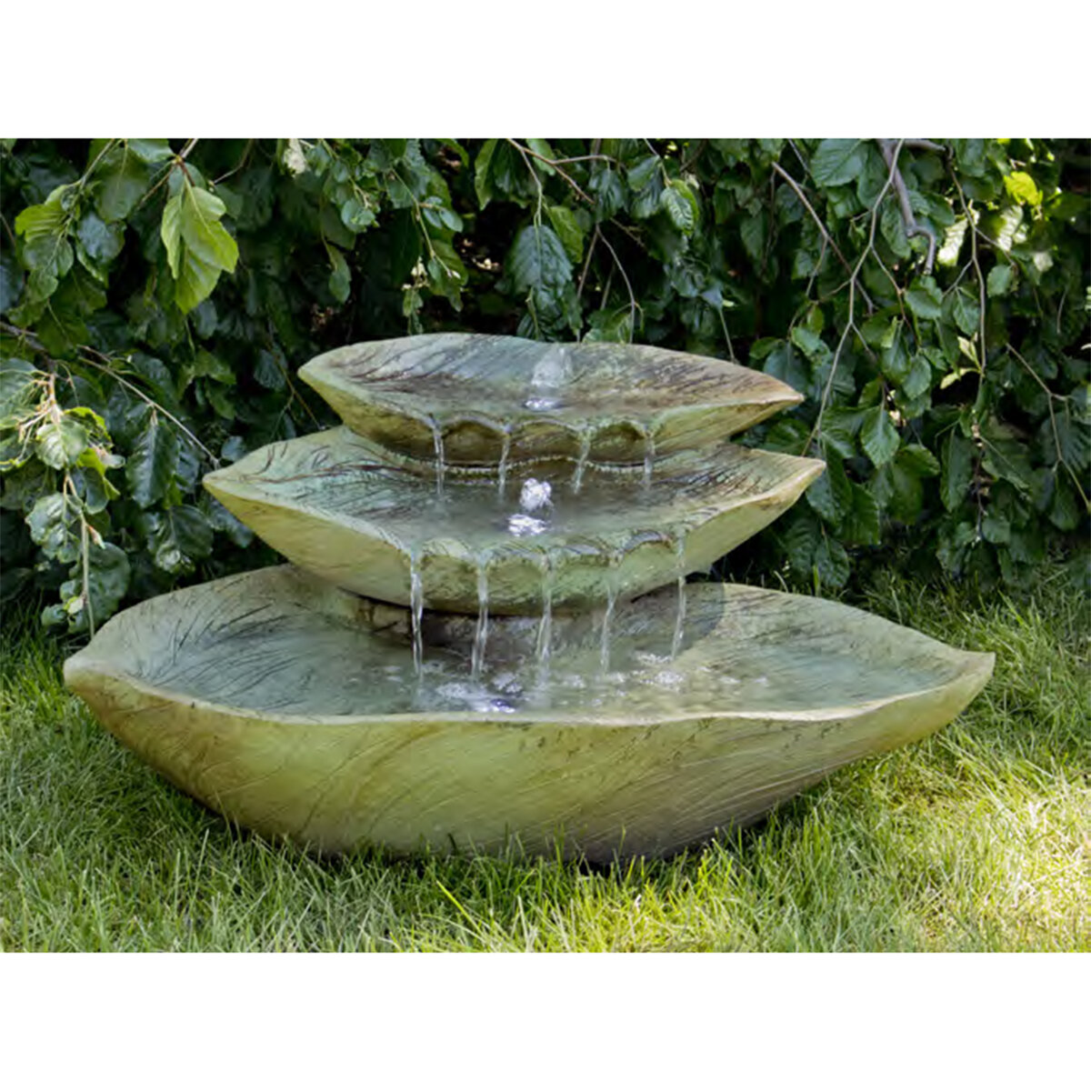 Henri Fountain Cascading Leaf 33 in. x 14-1/2 in. x 15 in | SiteOne US