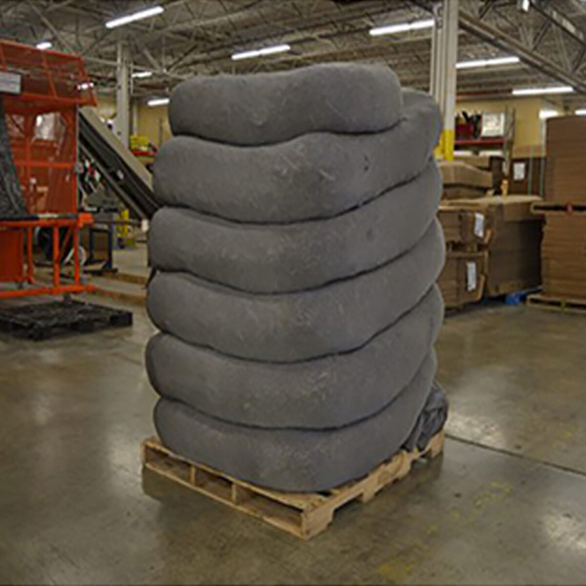 Core Erosion Compost Filter Sock w/ Stakes 18 in. x 55 ft. (1/pallet ...