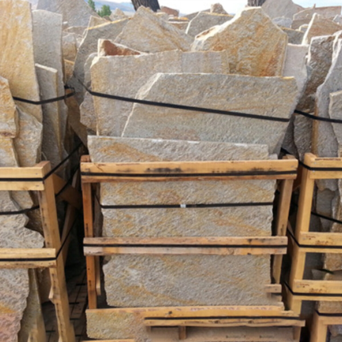 Flagstone Idaho Sunset Gold Quartzite Stand Up 1 1/2 in. - 2 in ...