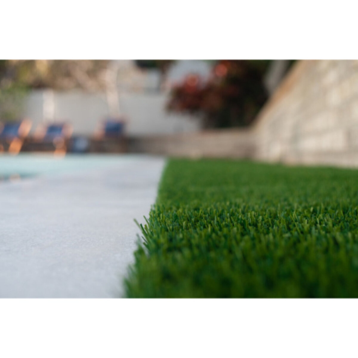Diamond Turf Genesis 92 Synthetic Turf 67 oz. Face Weight 2 in. Matte ...
