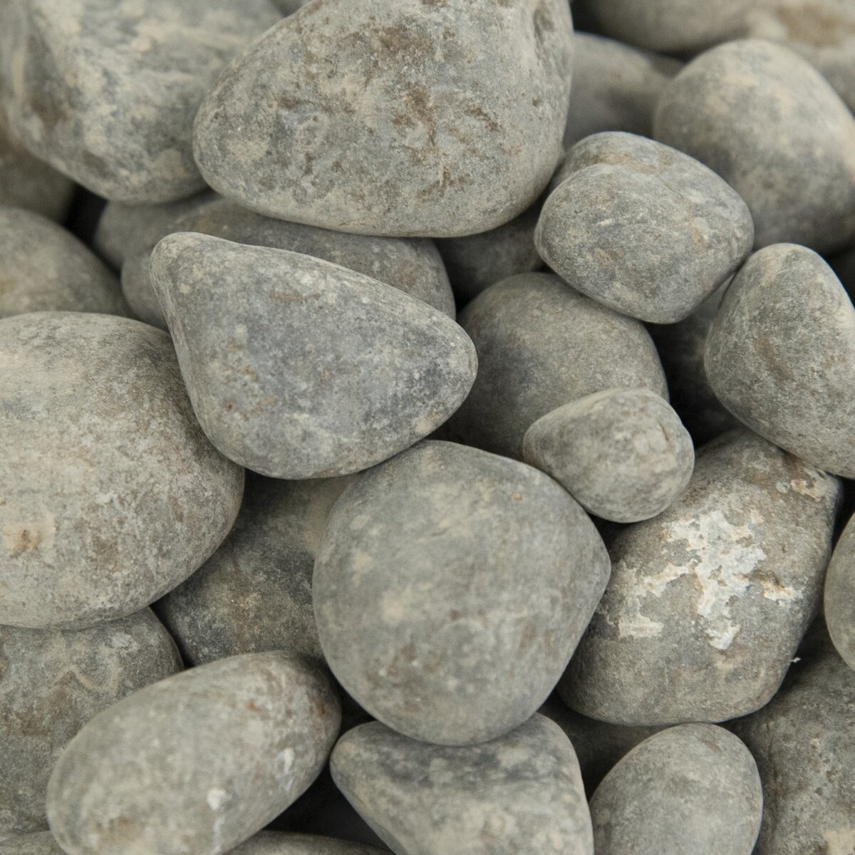 Bagged Nile Gray Pebbles 1/2 - 1 1/4 in. (1 - 3 cm) (40 lb. Bag ...