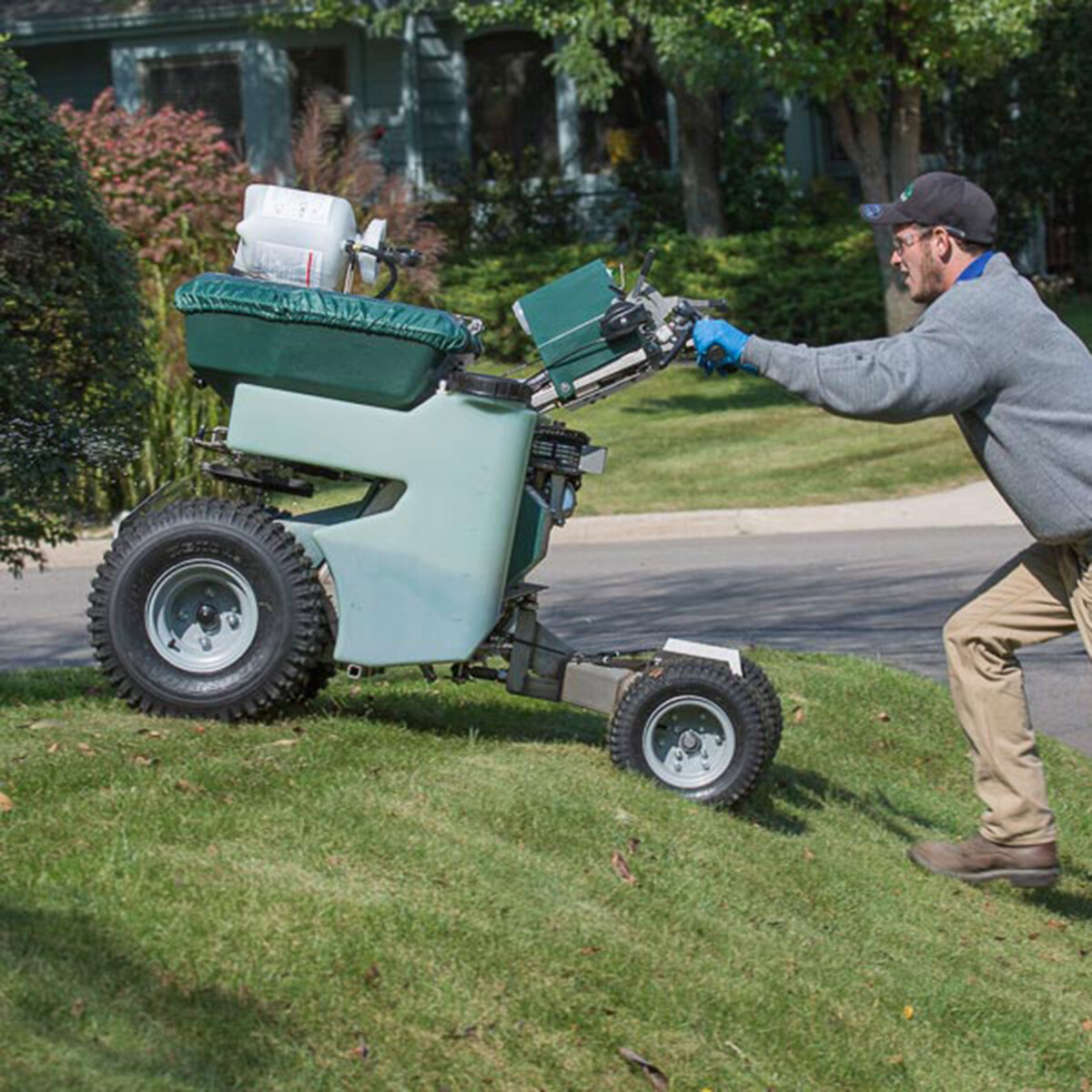 PermaGreen Triumph Spreader Sprayer w/ Vanguard Engine (Item Not for ...