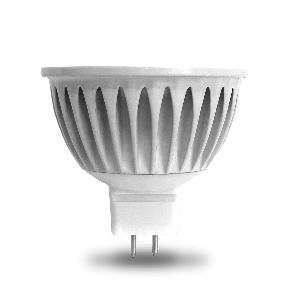 Pro-Trade MR16 LED 7W 750 Lumens 5700K 38 Degree | SiteOne US