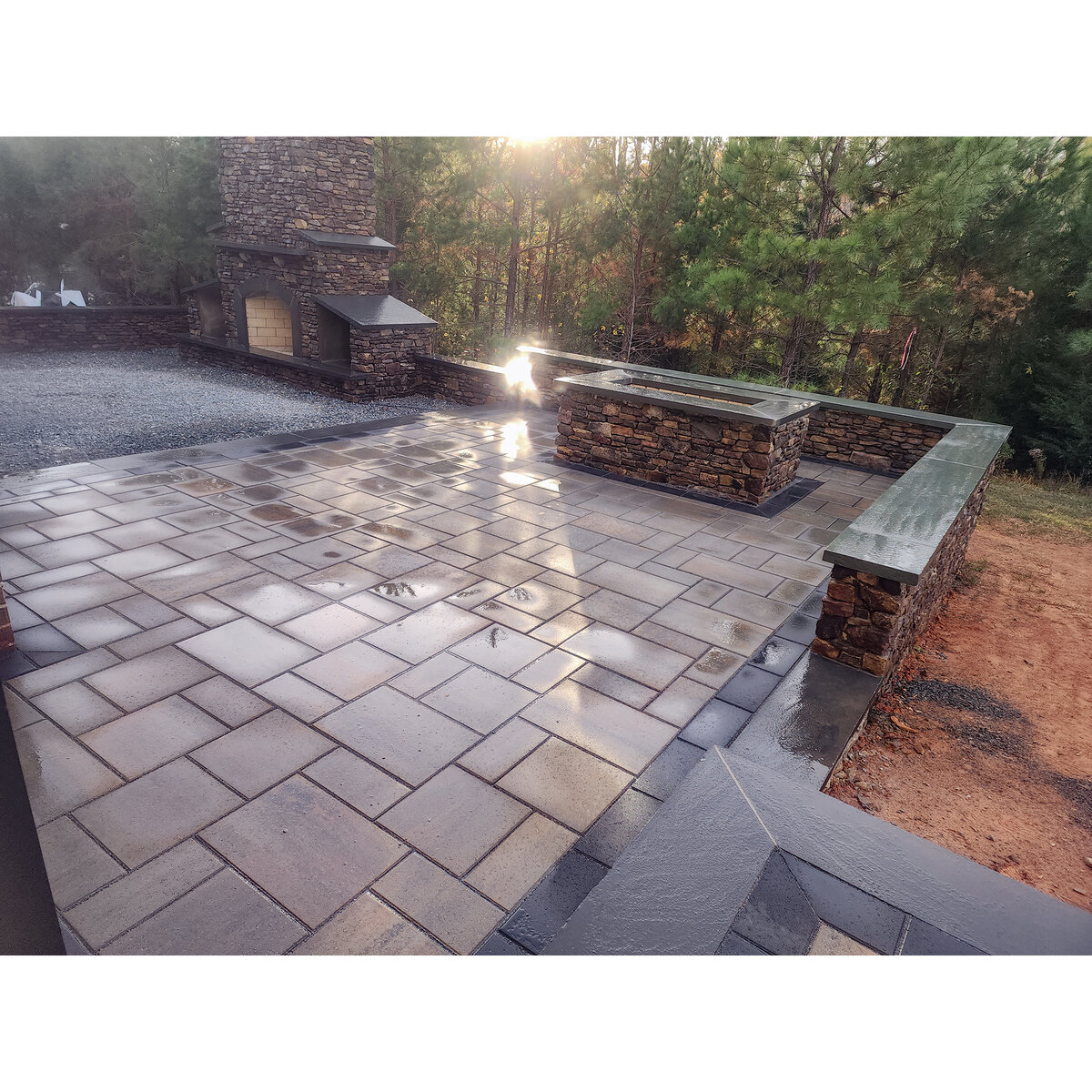 Tennessee Tumbled Cobbles Variegated Brown | SiteOne US