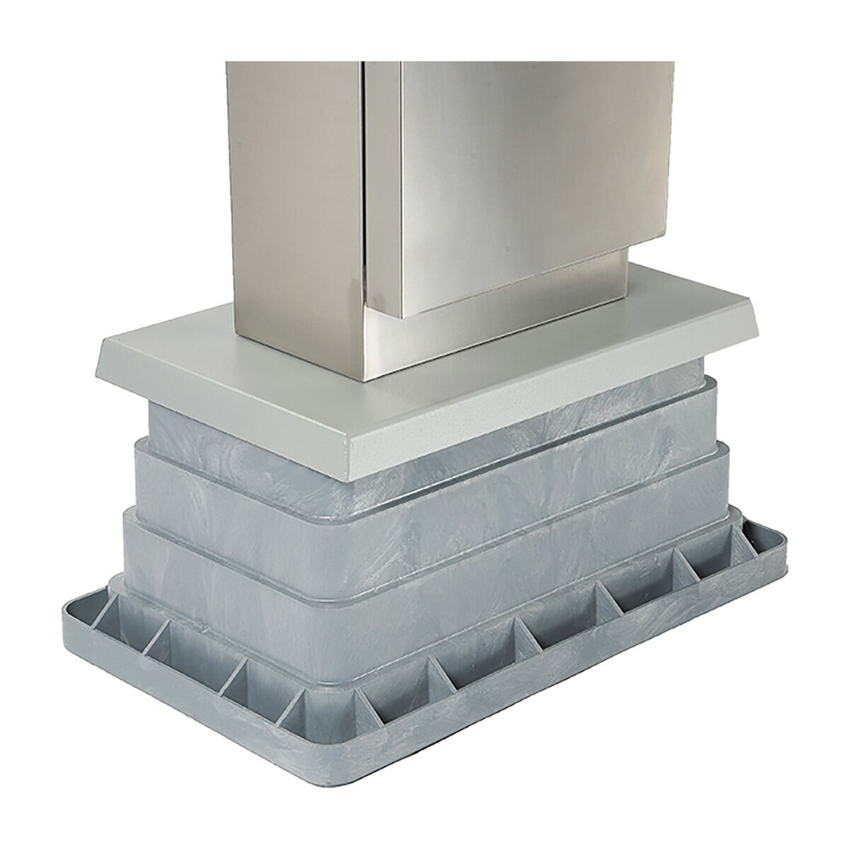 StrongBox Quickpad 28.5 in. x 28.5 in. | SiteOne US