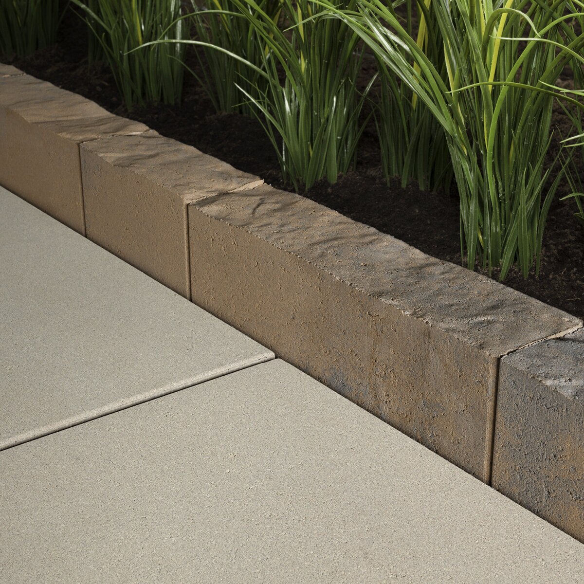 Techo-Bloc Brandon Edge Sandlewood (140.75 ln. ft./pallet) | SiteOne US