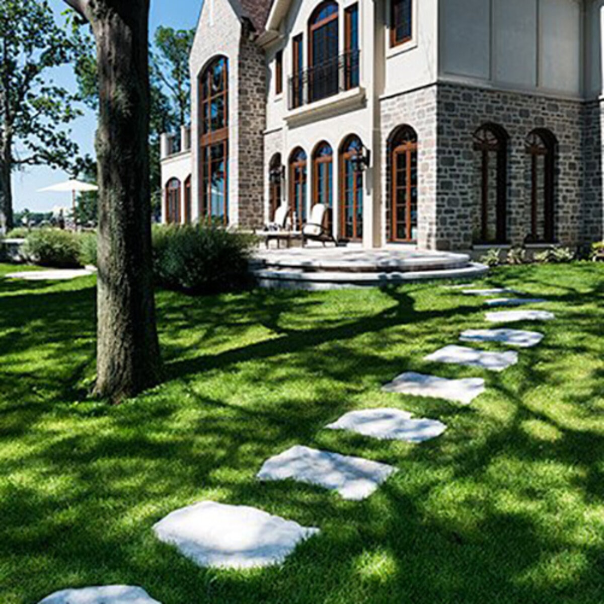 Techo-Bloc Maya Stepping Stone Slab Riviera (17 pc./pallet) | SiteOne US