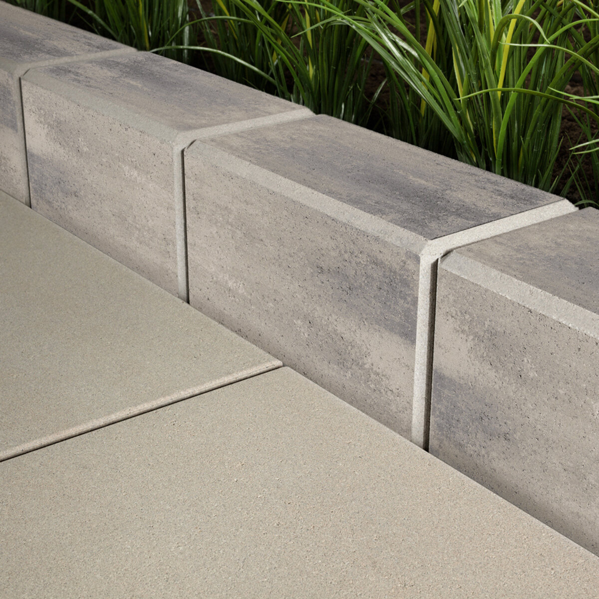 Techo-Bloc Raffinato Wall Double-Sided Smooth Shale Grey 180 mm 7-1/16 ...