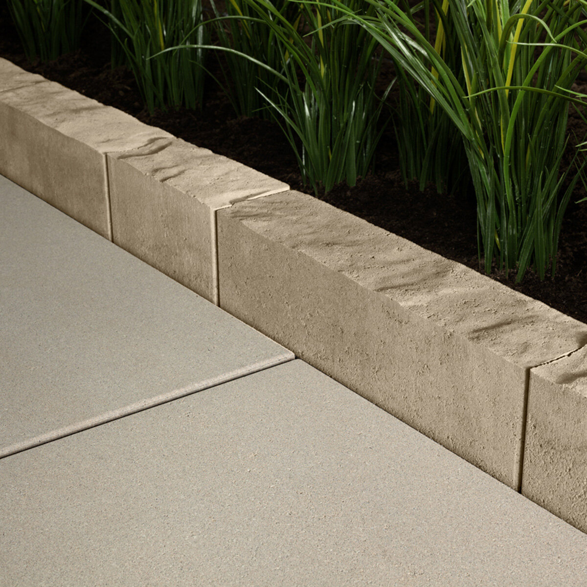Techo-Bloc Brandon Edge Slate Caffe Crema (140.75 ln. f | SiteOne