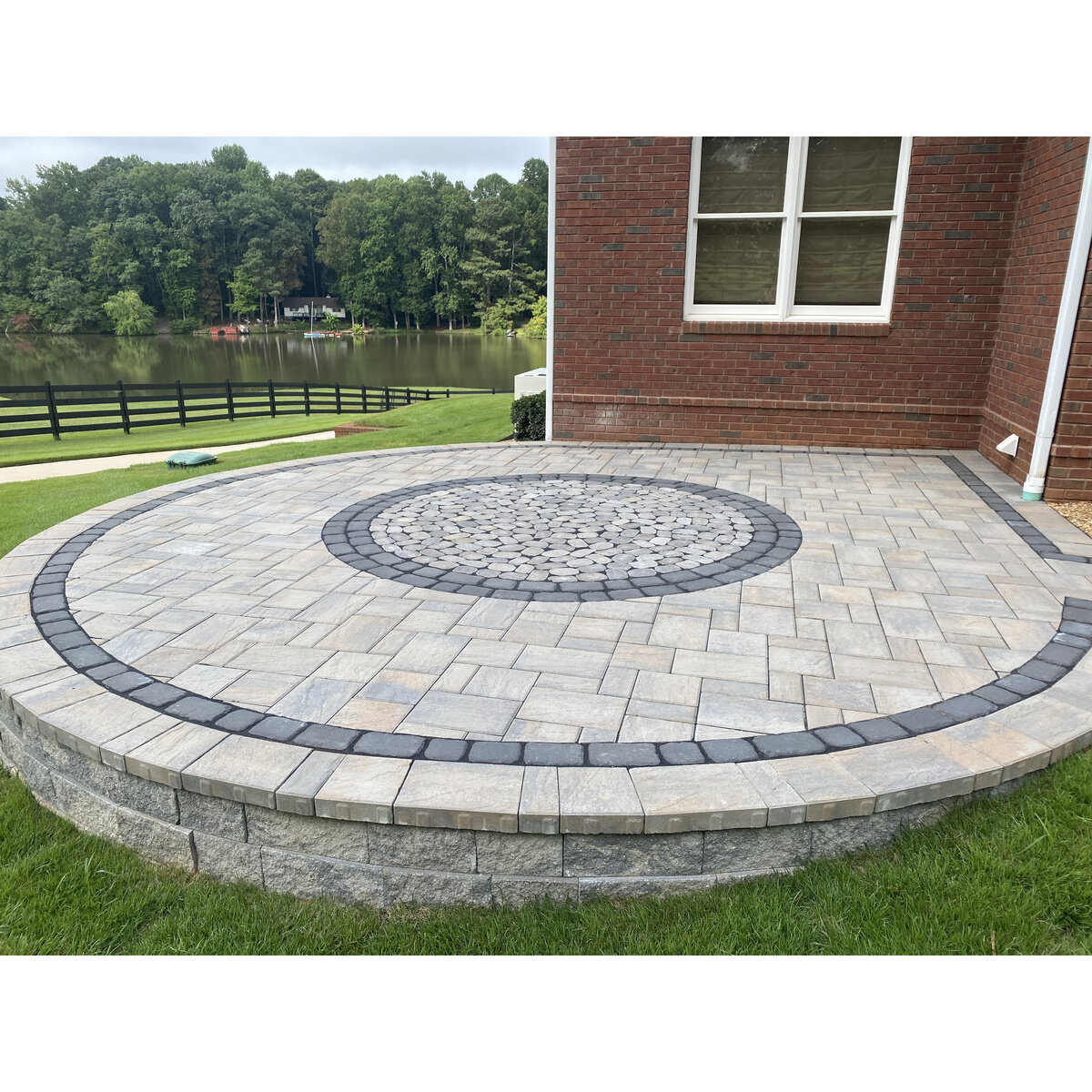 Techo-Bloc Eva Paver Slate Champlain Grey (132.48 sq. ft./pallet ...