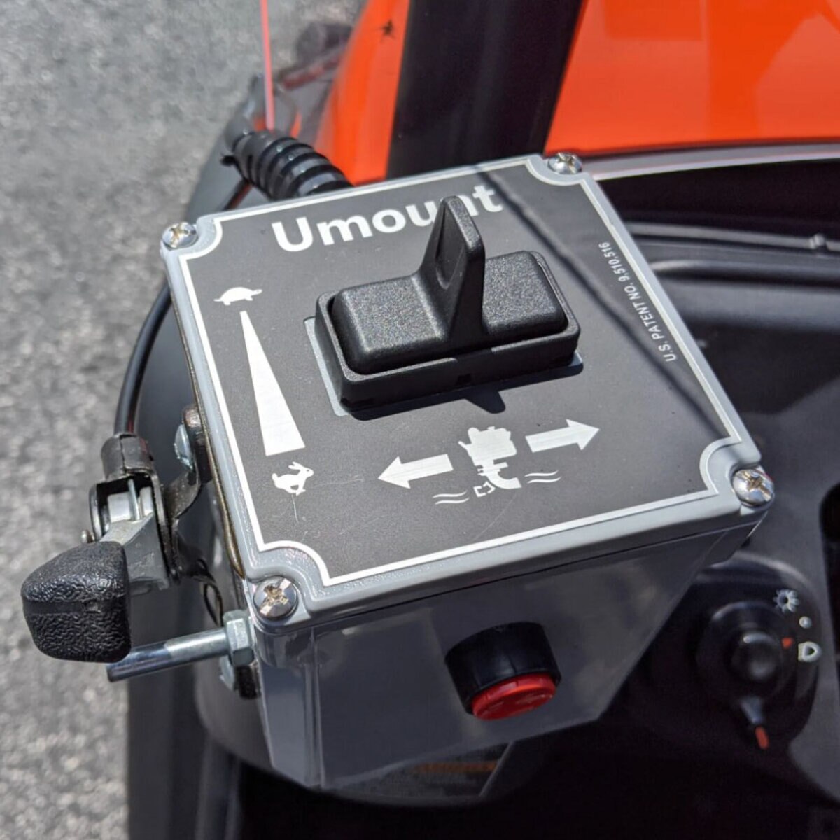 Umount UB14 Blower w/ 14Hp Hand Control | SiteOne US