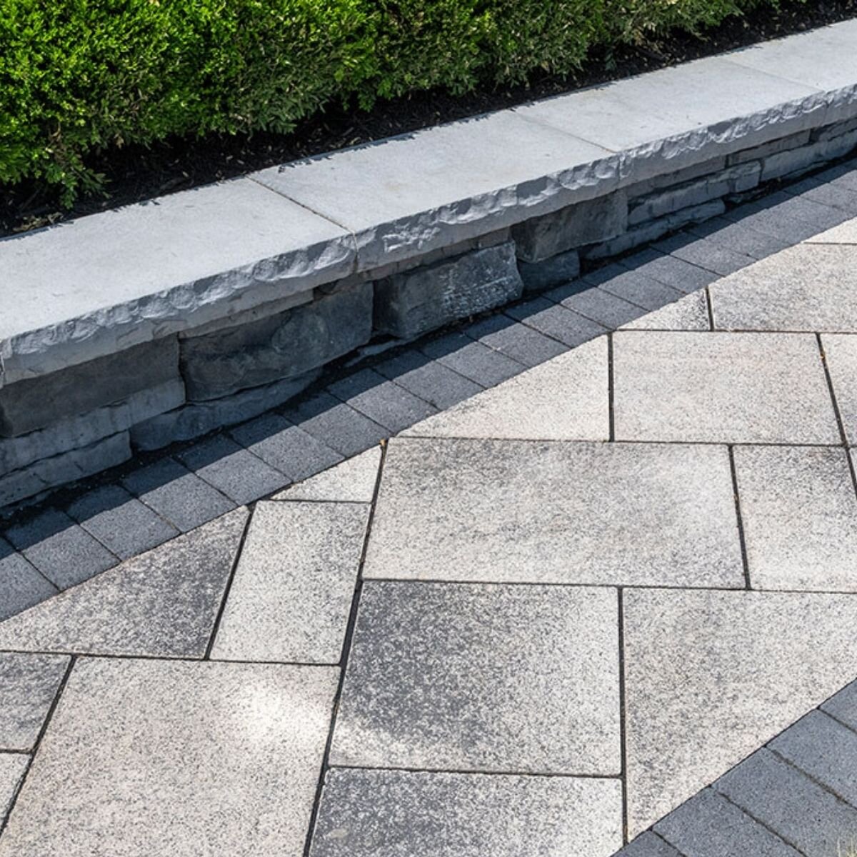 Unilock Ledgestone Coping Gray 12 in. x 24 in. (12 pc./pallet) | SiteOne US