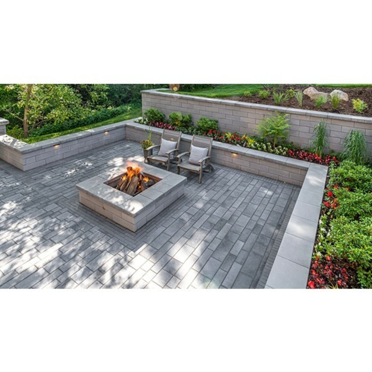 Unilock U-Cara L Shape Kitchen Kit w/ Pitched Facia Panel Fossil | SiteOne