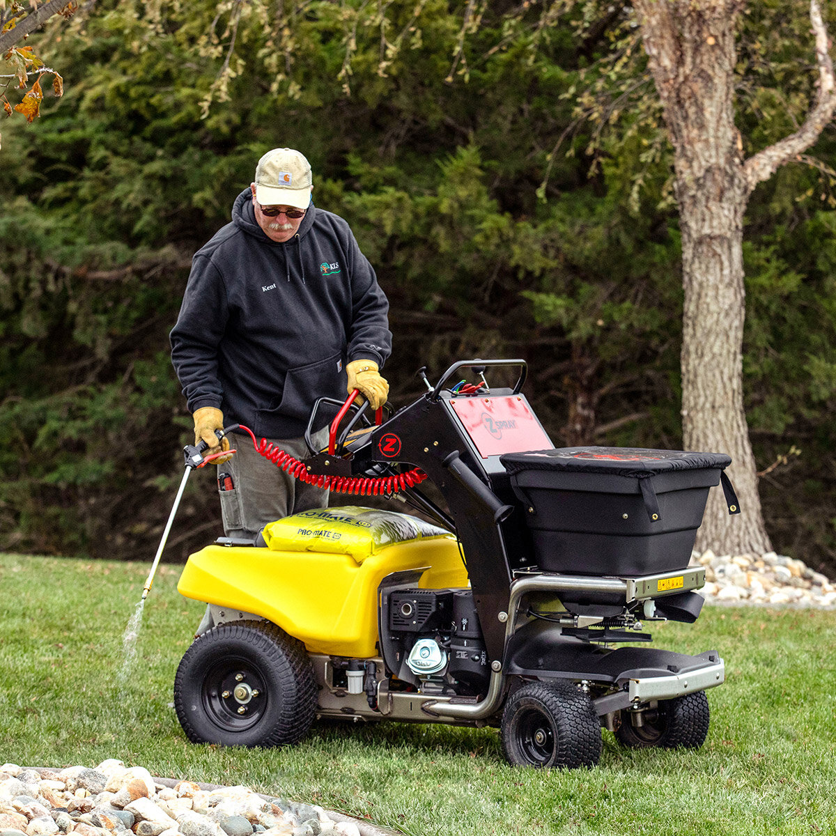 Z-Spray Spreader/Sprayer Lean to Steer 175 lb. Hopper 20 gal. Tank ...