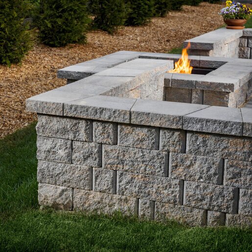 Belgard Highland FSW Wall 2 pc. Timberline (26.8 sq. ft | SiteOne