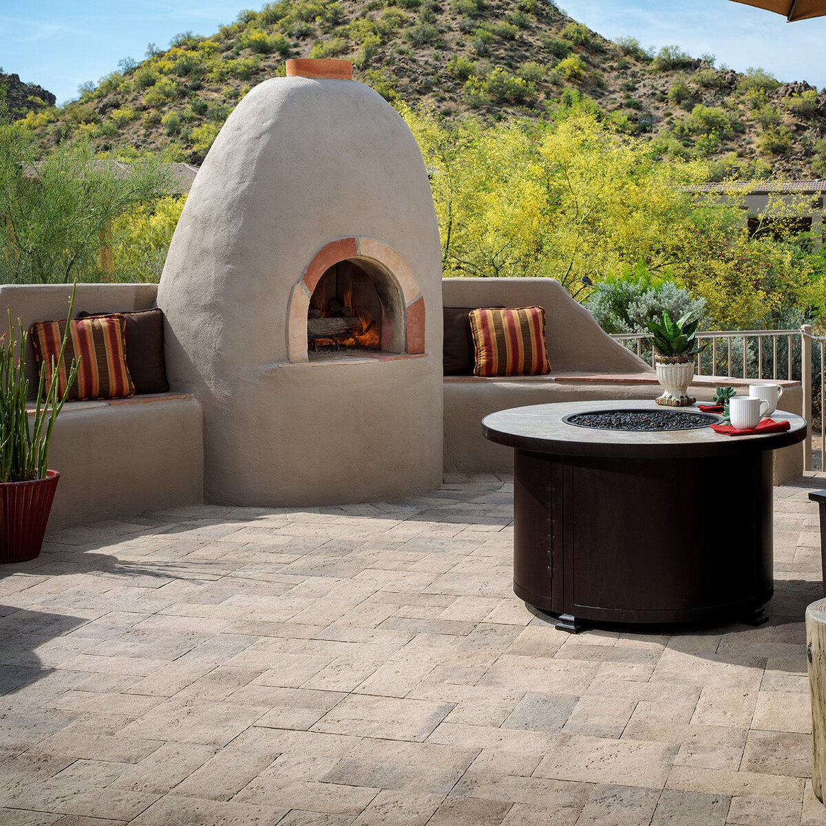 Belgard Travertino Paver 3 pc. Silverado 30mm (192 sq. | SiteOne