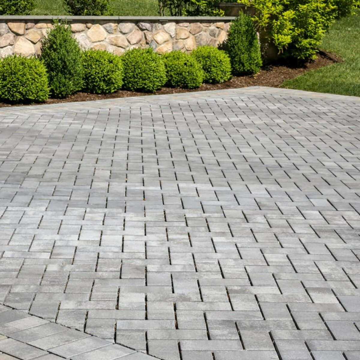 Belgard Aqua Roc II Paver Silex Blend (90 sq. ft./pallet) | SiteOne