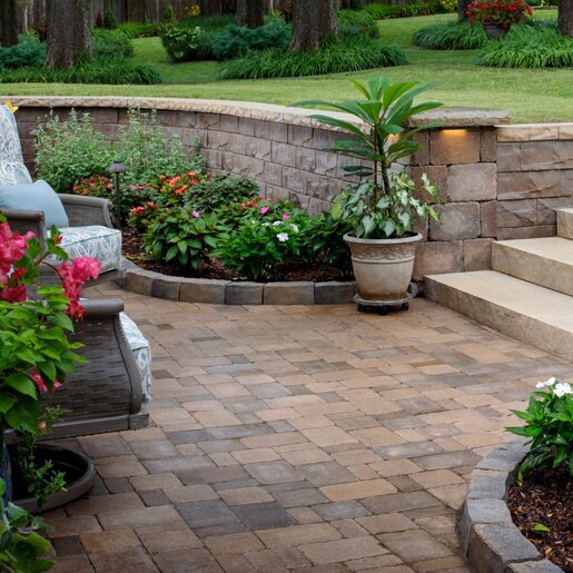 Belgard Mega Dublin 3pc Walnut (104 sq. ft./pallet) | SiteOne