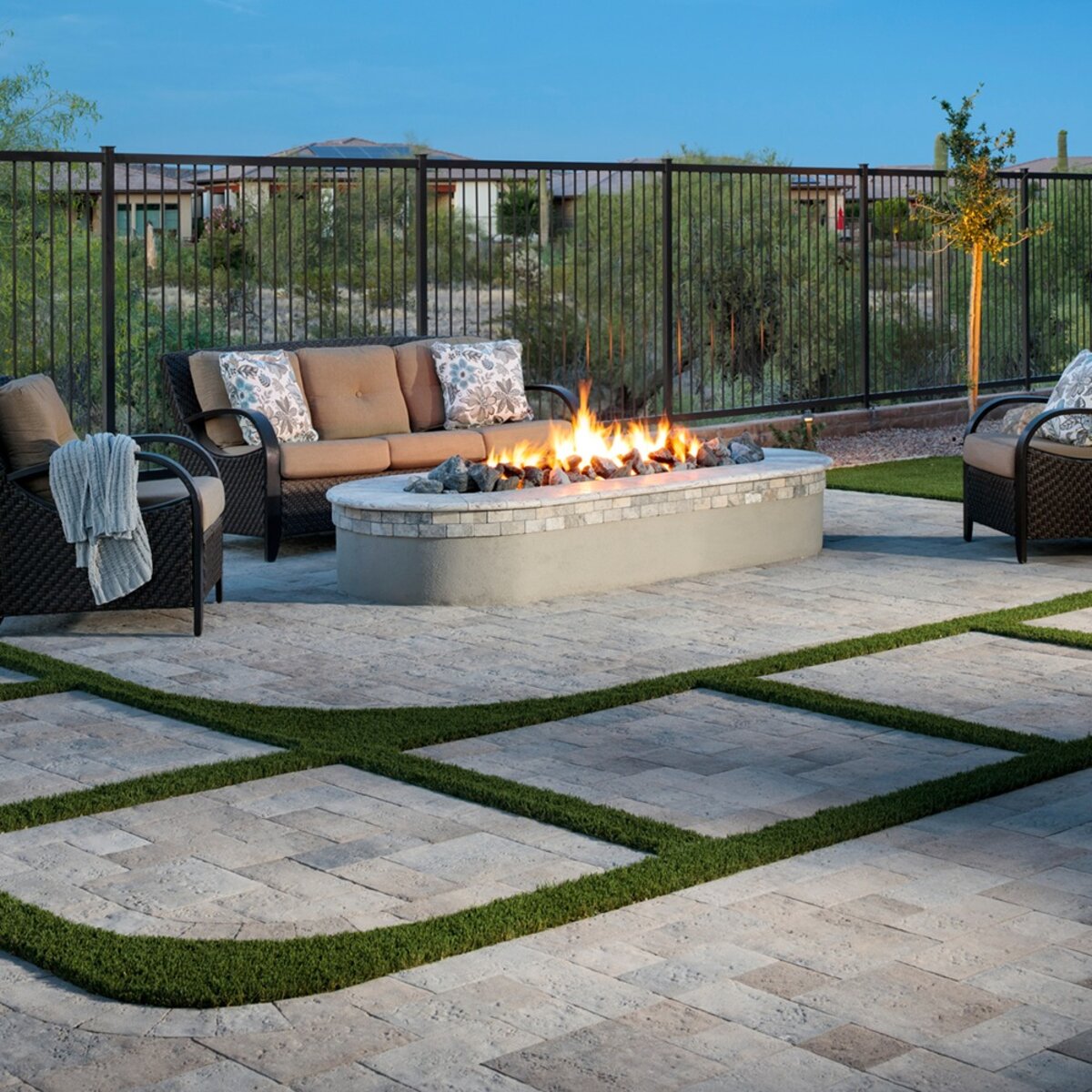 Belgard Travertino 60mm Ivory (120 sq. ft./pallet) | SiteOne