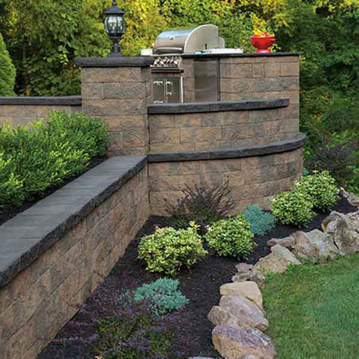 Cambridge Sigma Plus Wall Corner Split Face Toffee/Onyx | SiteOne