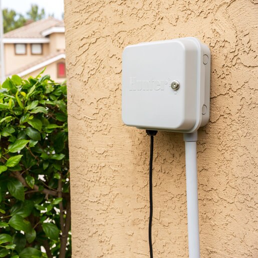 Hunter Wi-Fi Smart Controller HPC Modular 4-Station | SiteOne