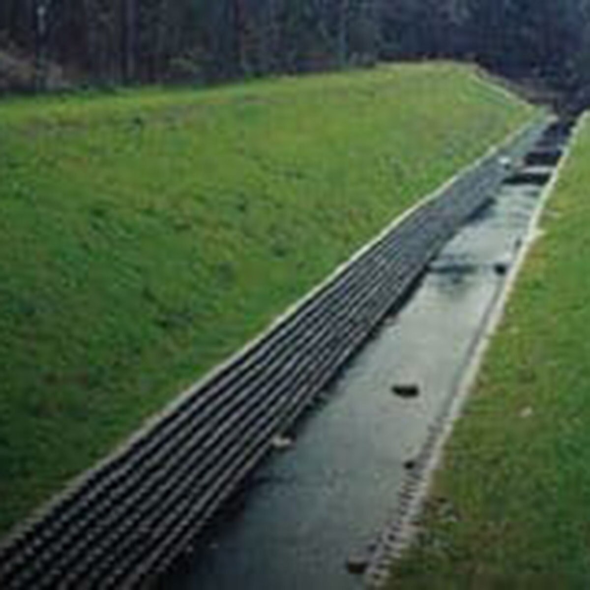 Prestogeo Retaining Wall Geoweb 8.5 ft. x 27 ft. x 6 in | SiteOne