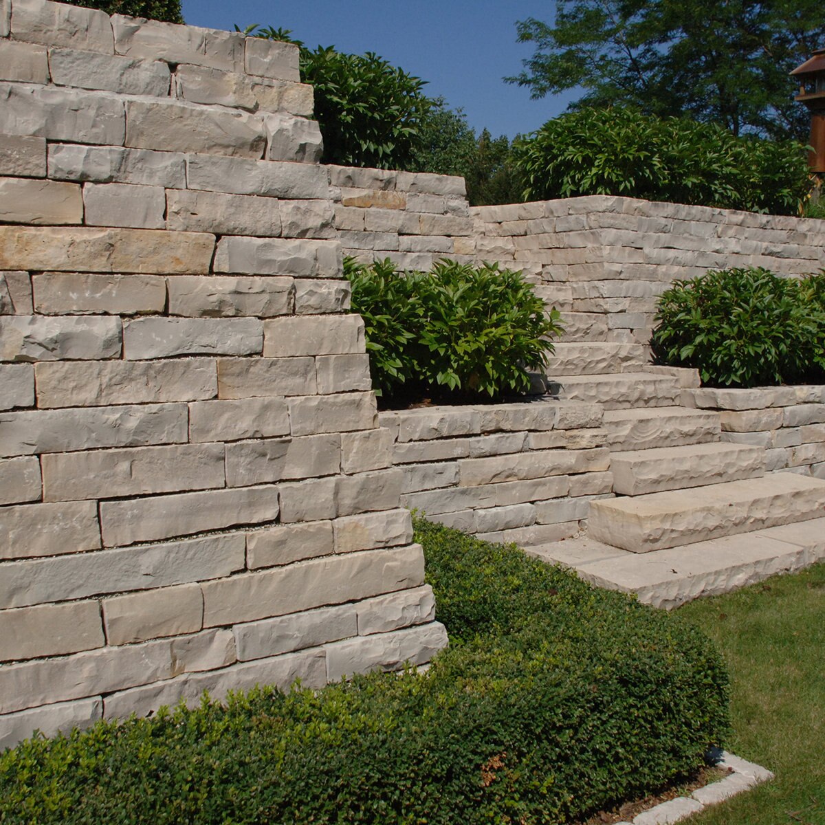 Drywall Eden Limestone (8 in. Snapped) 2 - 3 in. Thick | SiteOne