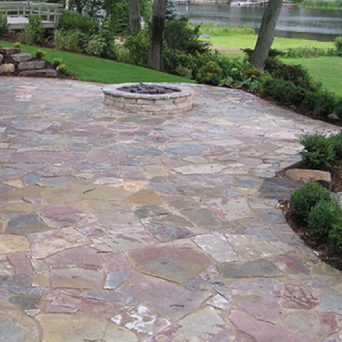 Flagstone Chilton Premium Patio/Steppers 1 - 2 in. | SiteOne