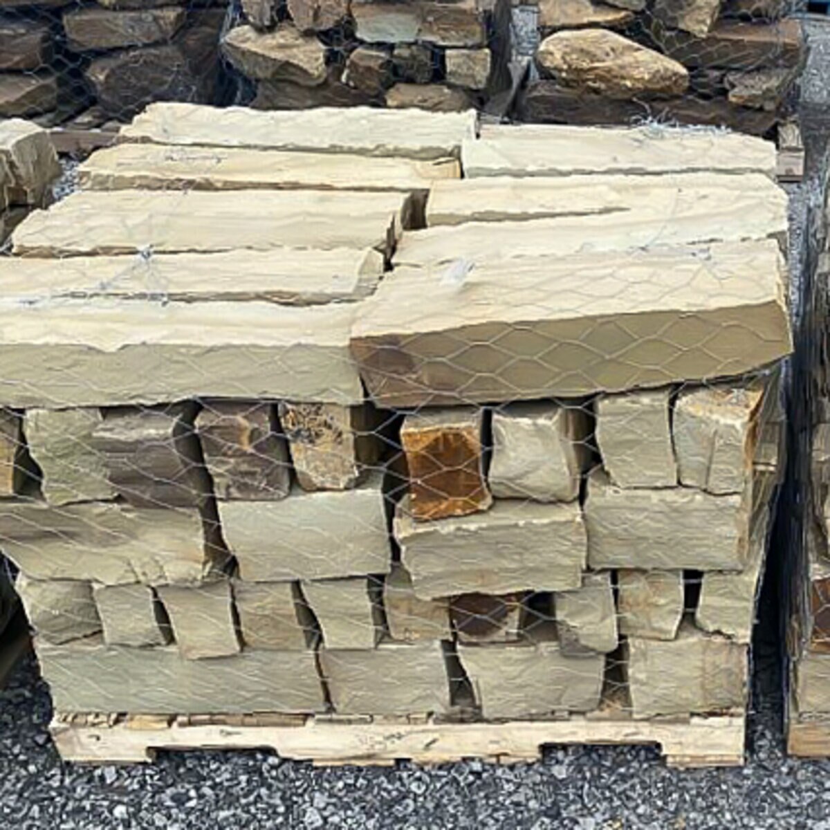 Building Stone Oklahoma Brown (4 in. Chopped) 6 in. Thi | SiteOne