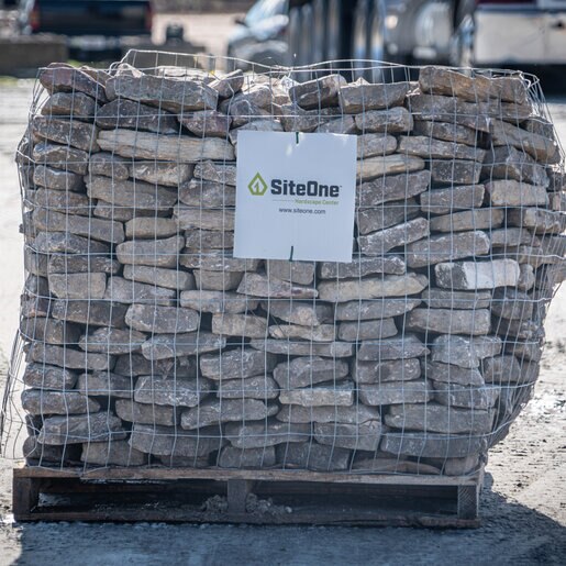 Tennessee Fieldstone Medium Stack | SiteOne