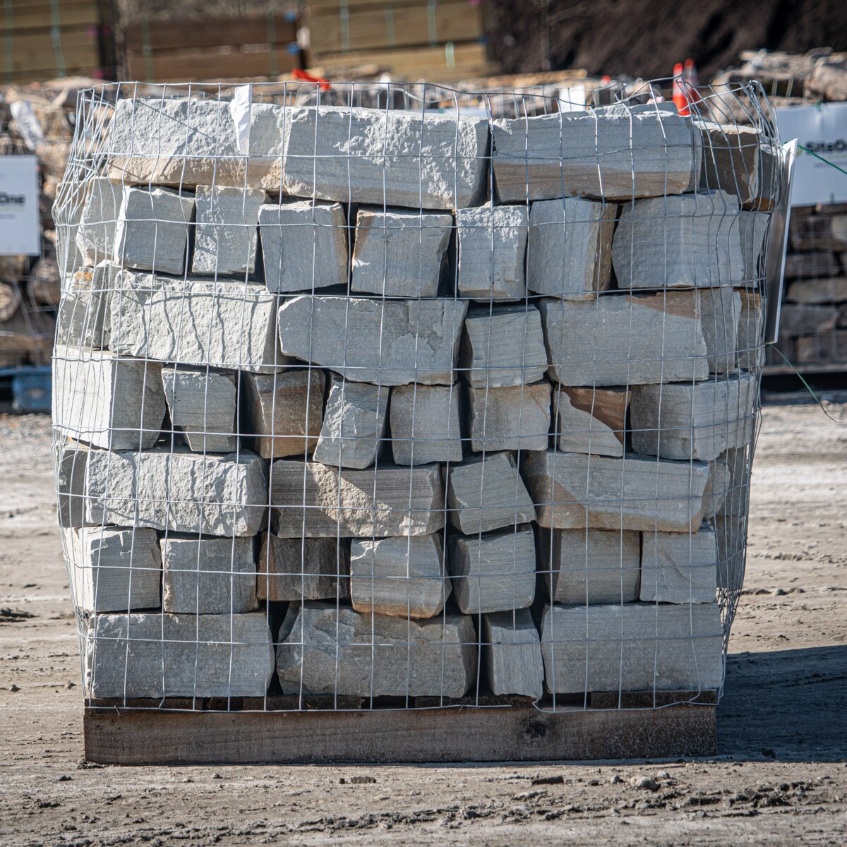 Tennessee Non-Tumbled Cobbles Blue/Gray | SiteOne