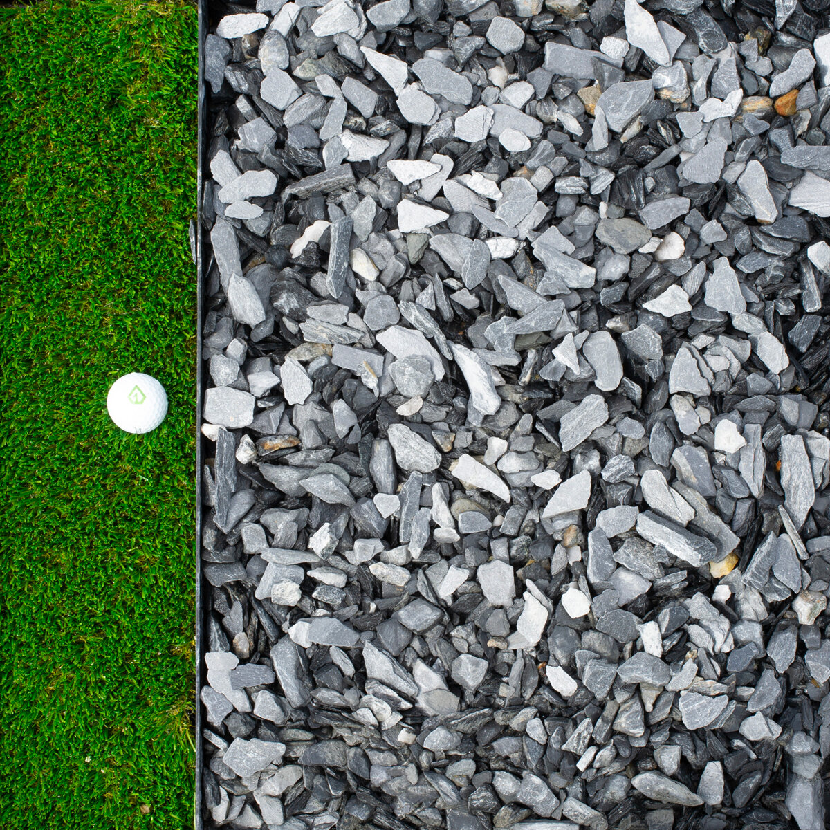 Bulk Black Slate Chips Decorative Aggregate L-5 (3/4 - | SiteOne