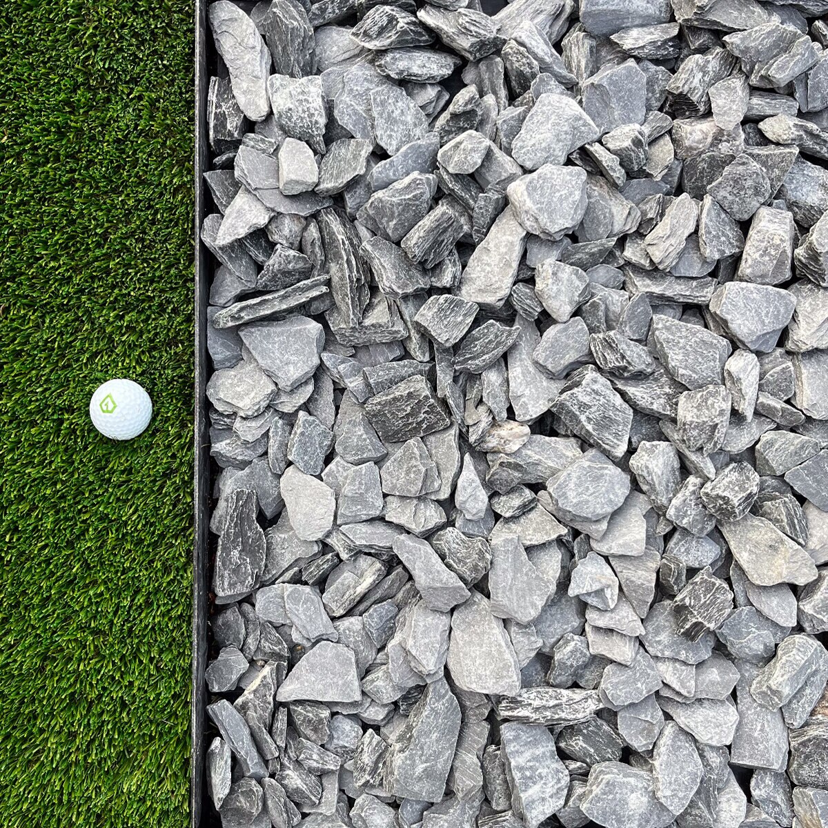 Bulk Black Slate Chips Decorative Aggregate L-5 (3/4 - | SiteOne