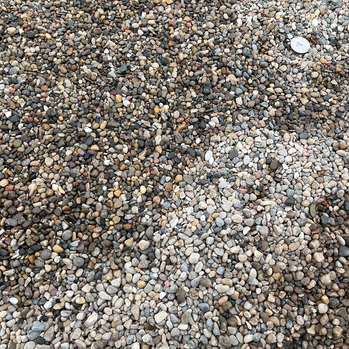 Palletized River Rock Indian Creek 3/8 in. | SiteOne
