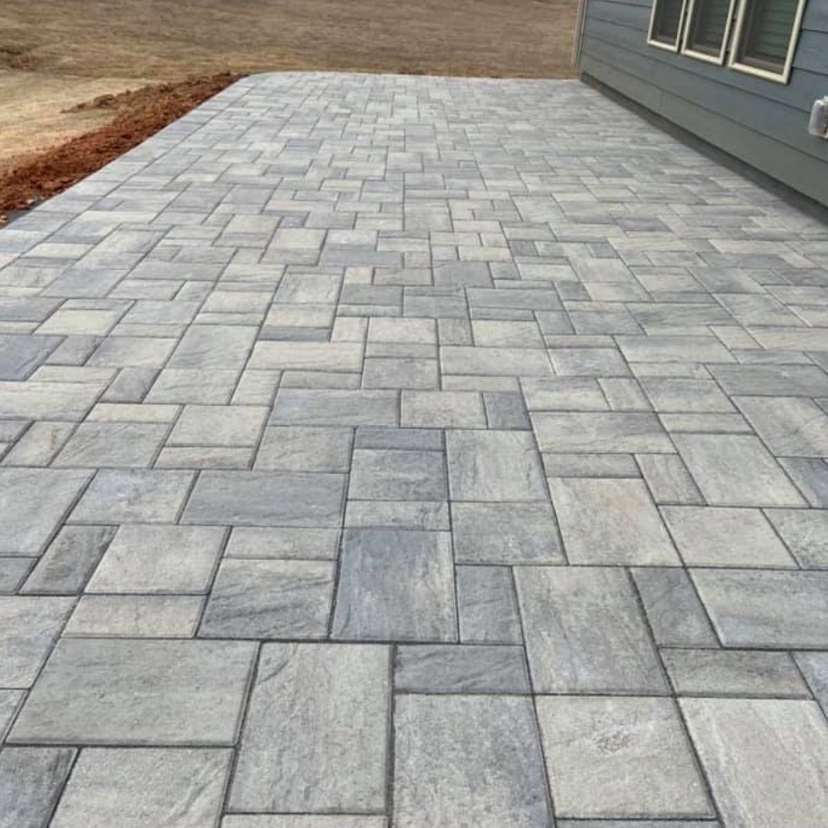 Techo-Bloc Eva Paver Slate Shale Grey (132.48 sq. ft./p | SiteOne