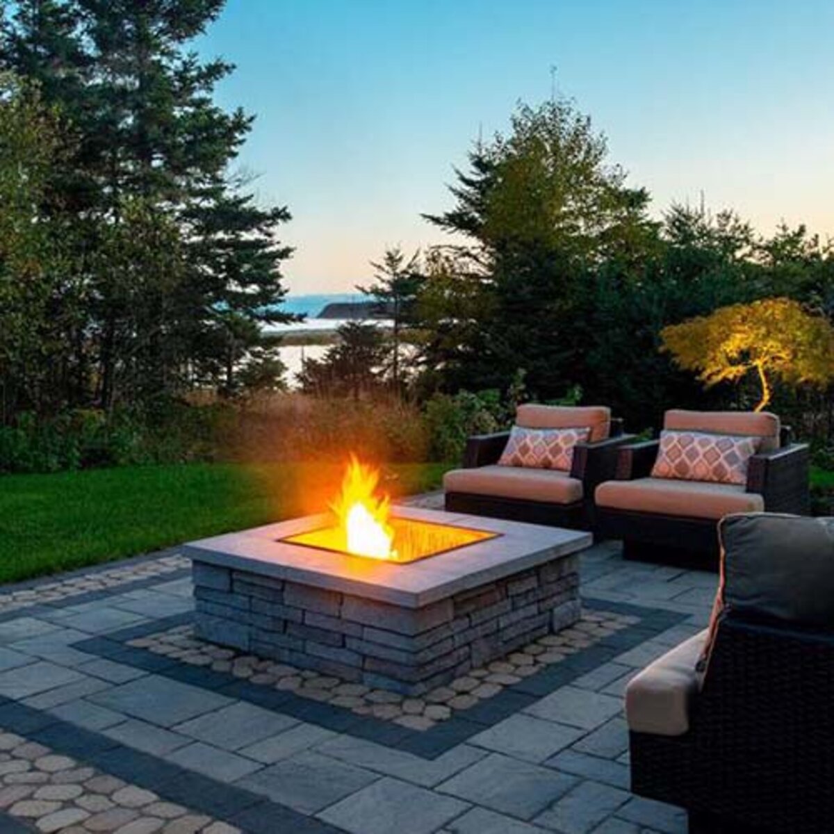 Techo-Bloc Prescott Square Firepit Burner Button Ignito | SiteOne