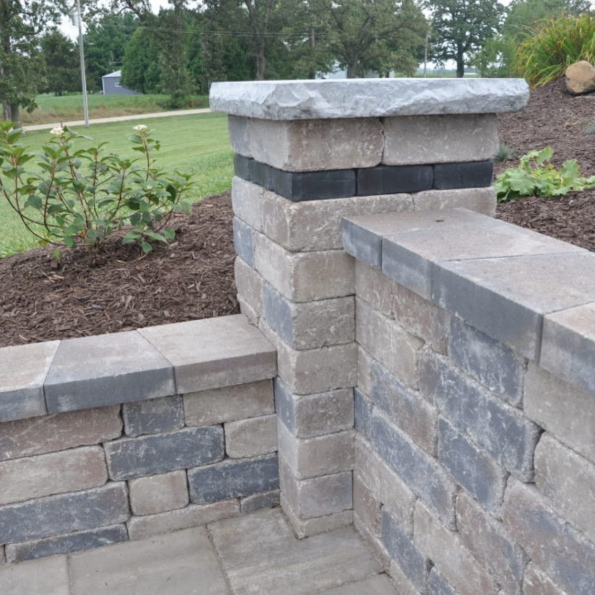 Unilock Olde Quarry Wall Tumbled Random Sierra (33.75 s | SiteOne