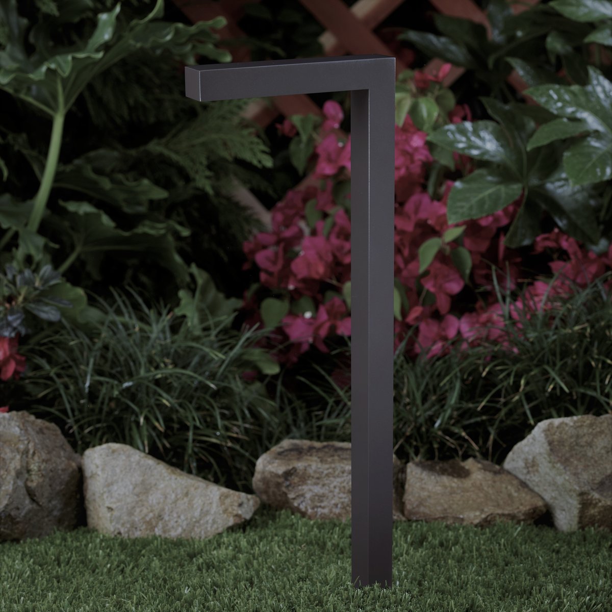 Vista PR-6570 Path Light Aluminum Black Finish 2W 2950K | SiteOne